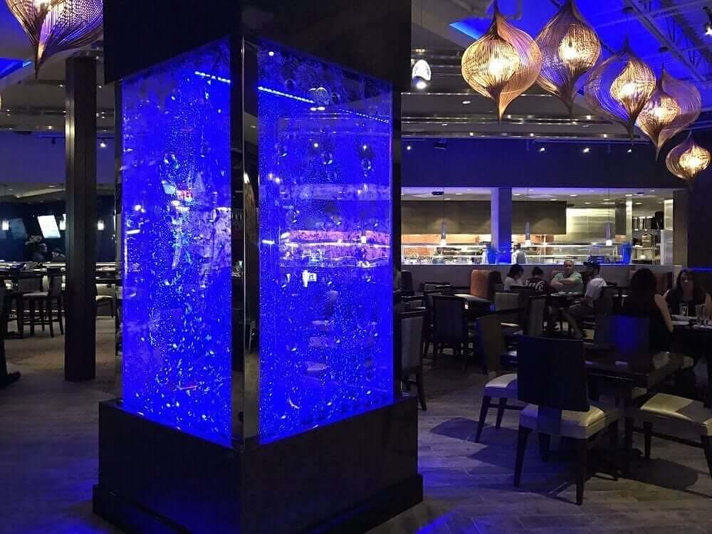 A Glass Water Feature Wall For Artificial Pool In The Garden - Midwest ...