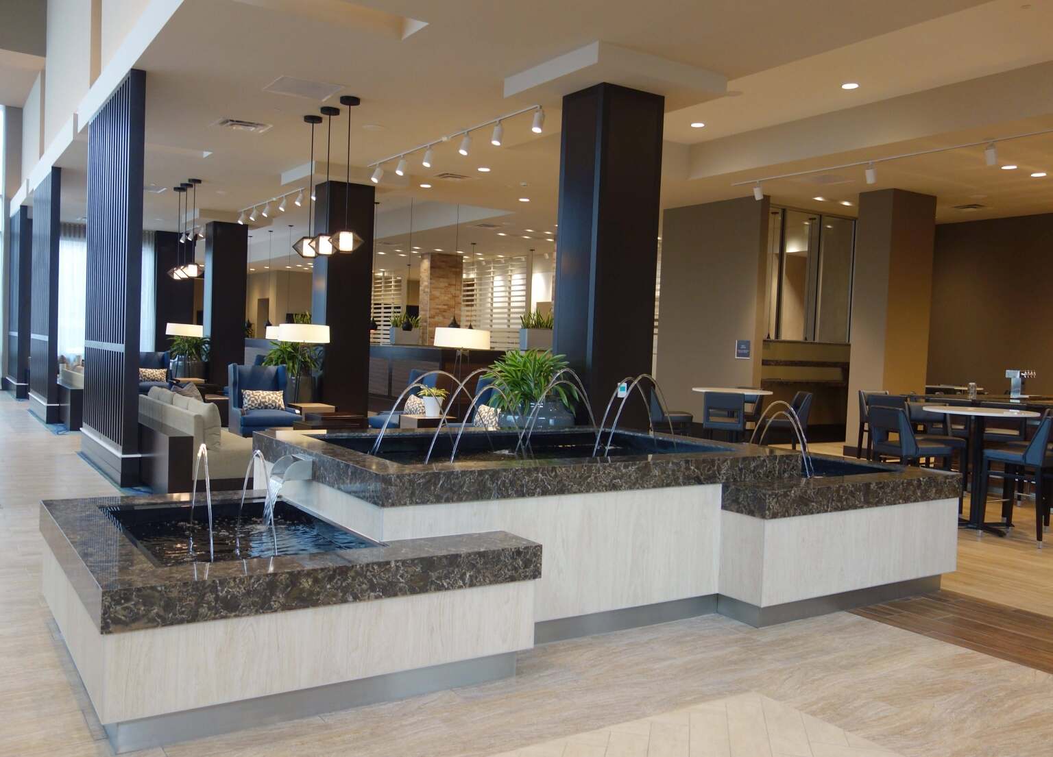 Custom Indoor Water Feature Gallery | Midwest Tropical